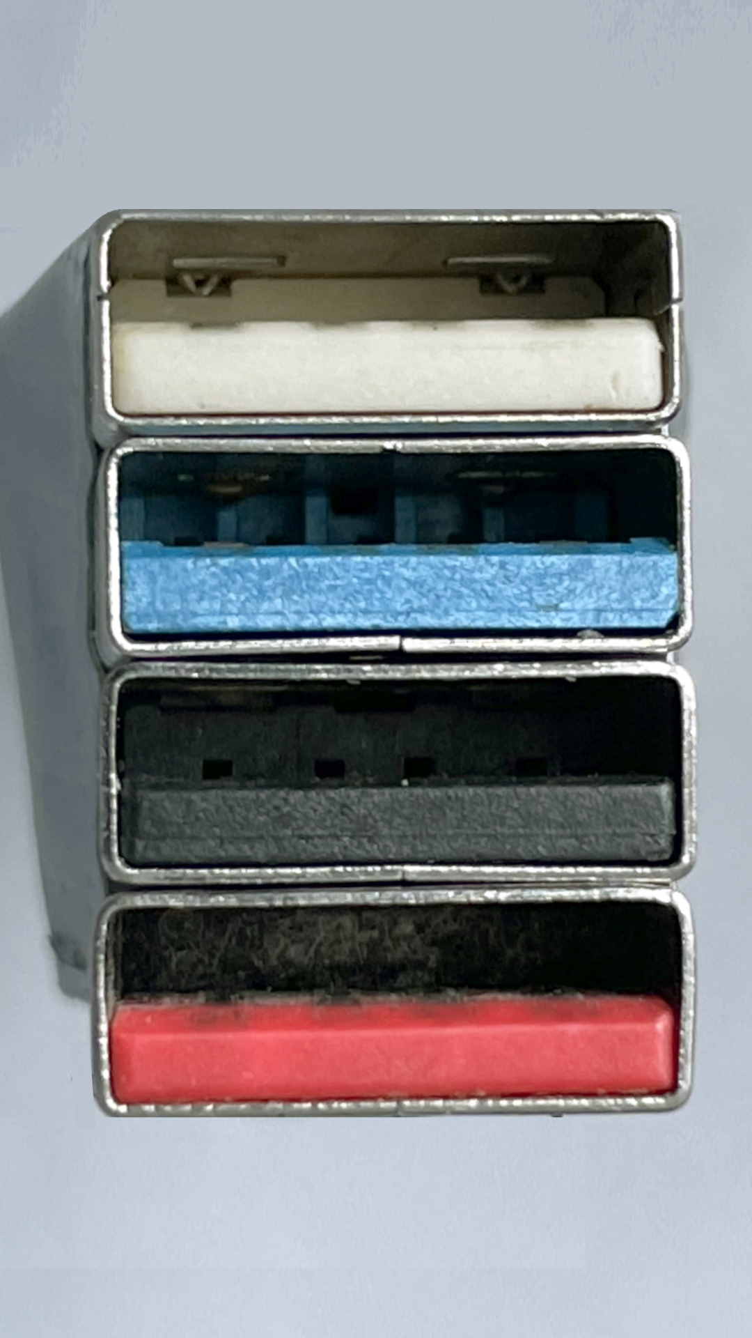 Datenrettung USB-Stick » Unser Spezialgebiet